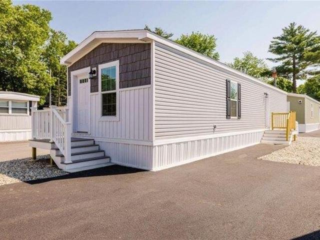 2 bedroom, Attleboro MA 02703 104567341