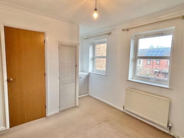 2 bedroom Attractive Two Bedroom House to rent