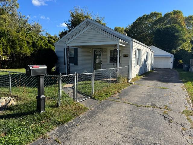 2 Bedroom at 2012 Sandown Rd