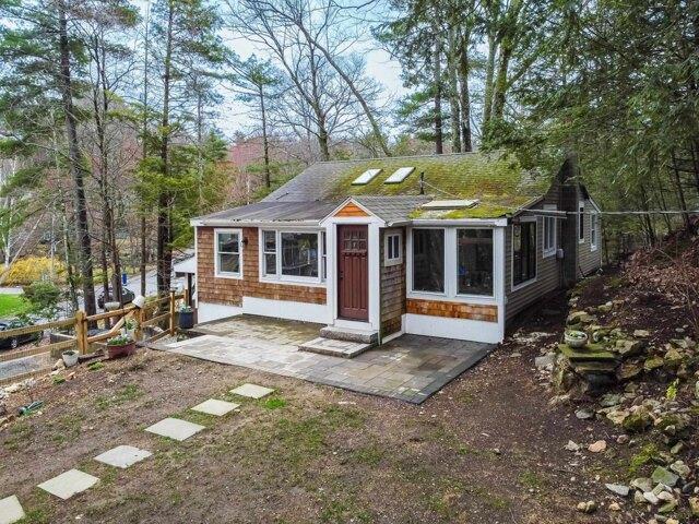 2 bedroom, Atkinson NH 03811 LS101658324