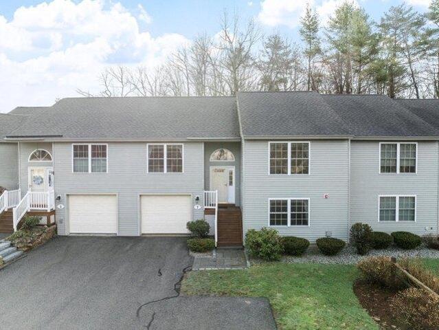 2 bedroom, Atkinson NH 03811 LS101934712