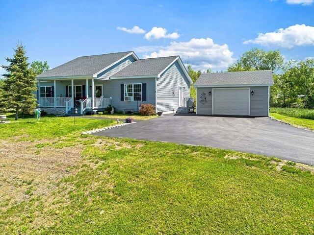 2 bedroom, Augusta ME 04330 102670755