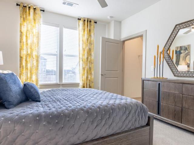 2 bedroom, Austin TX 78626 LS72231476