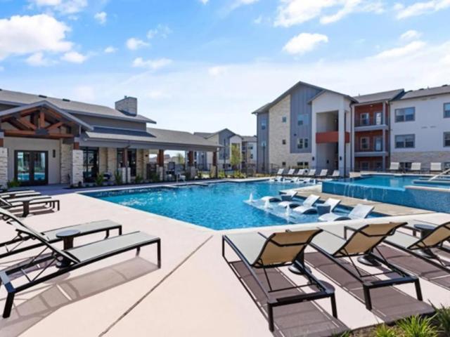 2 bedroom, Austin TX 78665 72243833