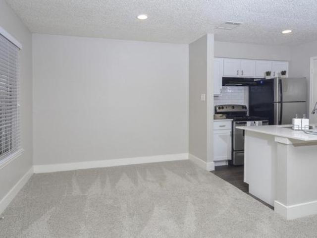 2 bedroom, Austin TX 78704 77111978