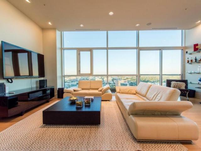 2 bedroom, Austin TX 78701 57110664