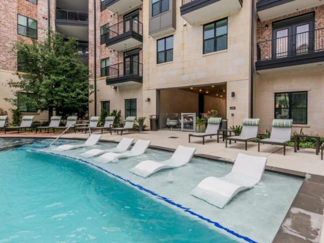 2 bedroom, Austin TX 78702 56142542