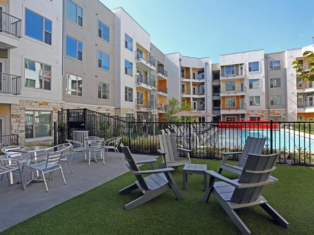 2 bedroom, Austin TX 78702 61840241