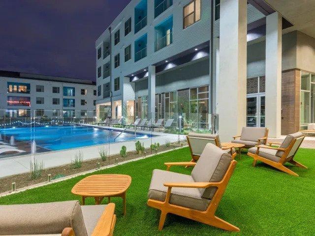 2 bedroom, Austin TX 78702 72158576