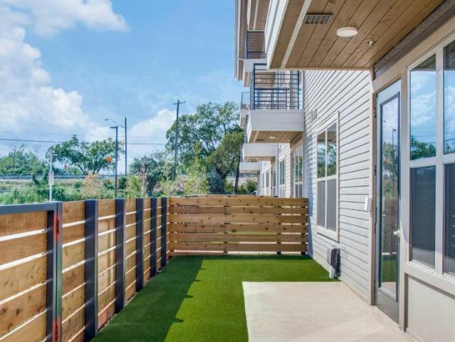 2 bedroom, Austin TX 78721 55488804