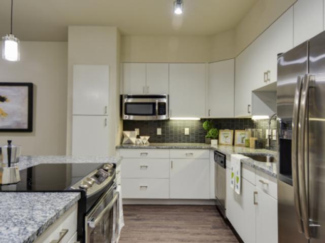 2 bedroom, Austin TX 78745 LS77318311