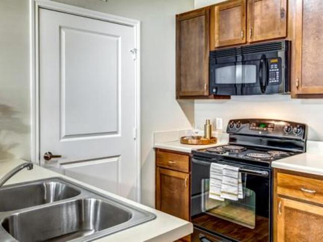 2 bedroom, Austin TX 78745 77113501