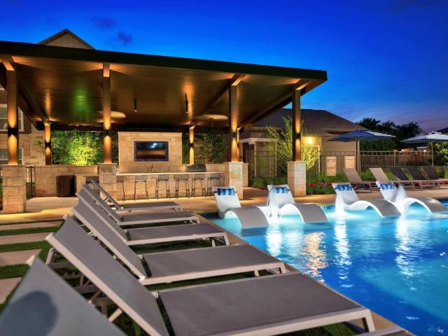 2 bedroom, Austin TX 78754 79945864
