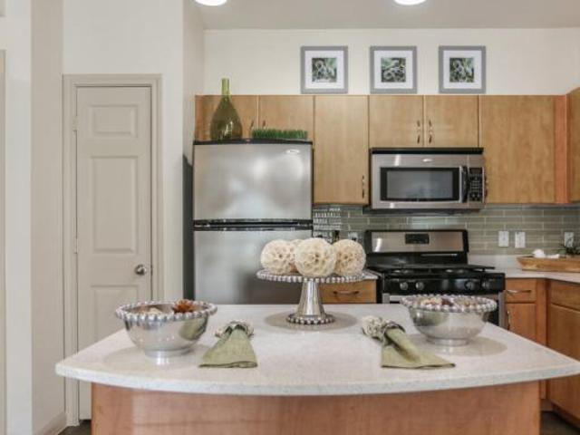 2 bedroom, Austin TX 78758 LS77113272