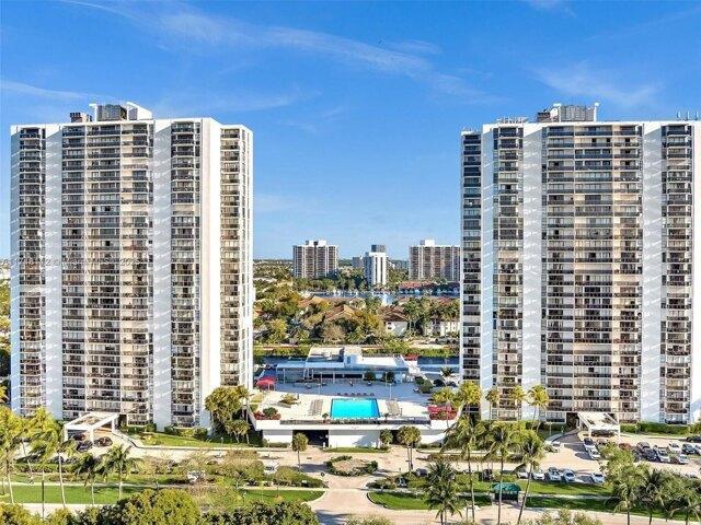 2 bedroom, Aventura FL 33180 88802726