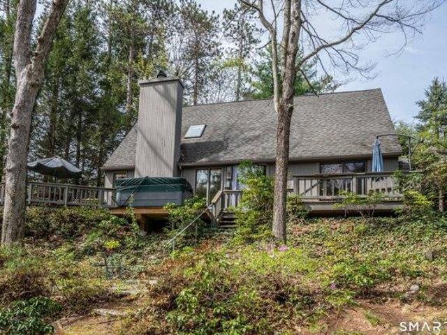 2 bedroom, Avon CT 06001 102062037