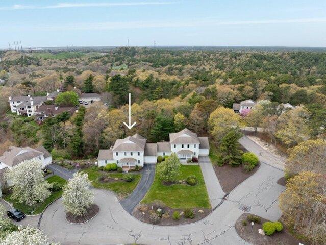 2 bedroom, Bourne MA 02532 105059510