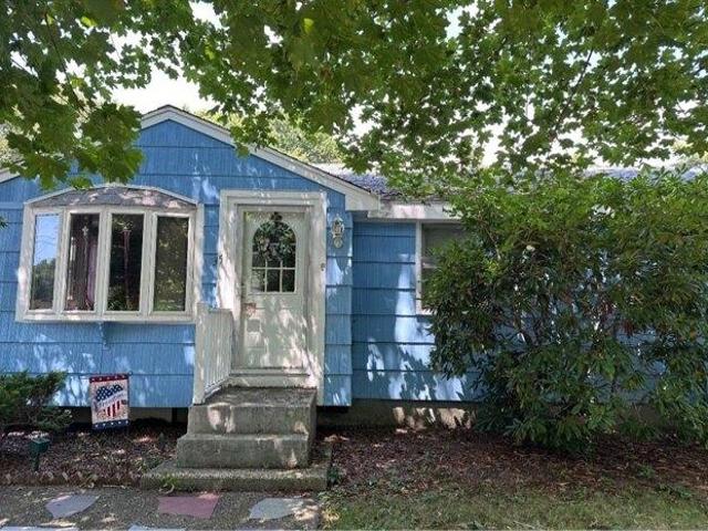 2 bedroom, Bourne MA 02532 105096408