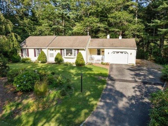 2 bedroom, Bourne MA 02559 105082377
