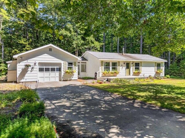 2 bedroom, Boothbay ME 04544 105206760
