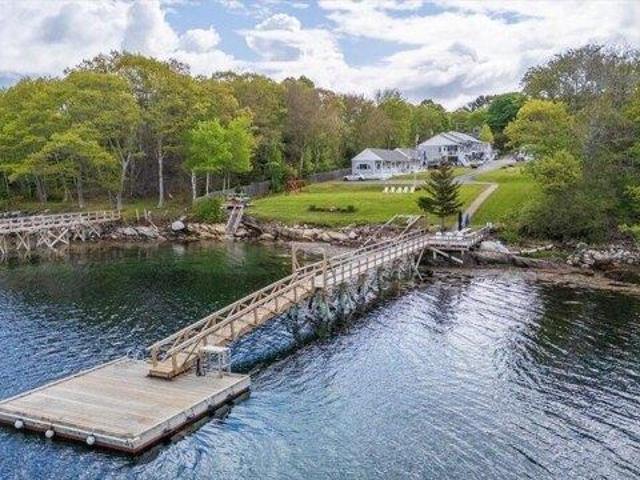 2 bedroom, Boothbay ME 04544 103439118
