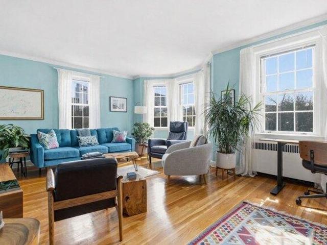 2 bedroom, Boston MA 02108 102158845