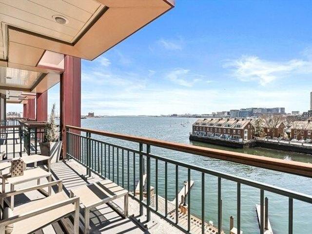 2 bedroom, Boston MA 02109 102761976