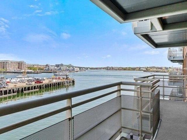 2 bedroom, Boston MA 02109 103162071
