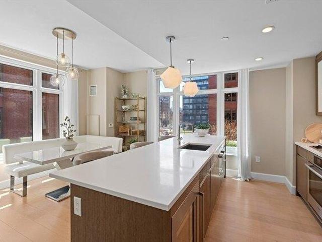2 bedroom, Boston MA 02114 LS102775611