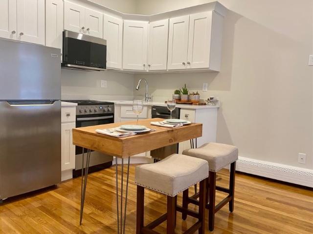 2 bedroom, Boston MA 02114 LS57110336