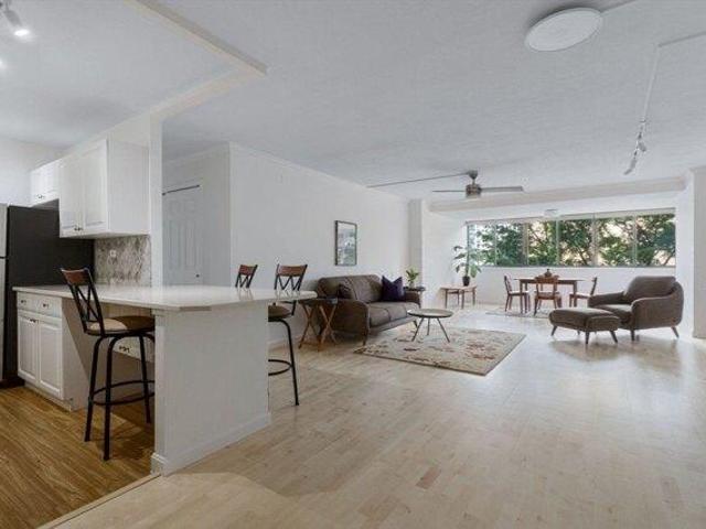 2 bedroom, Boston MA 02114 102632336