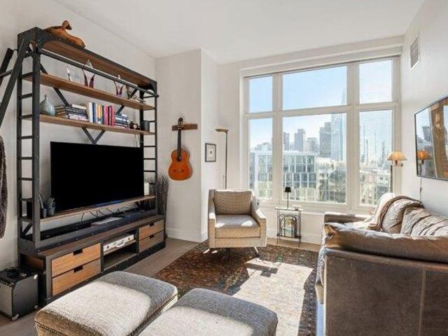 2 bedroom, Boston MA 02114 103160838