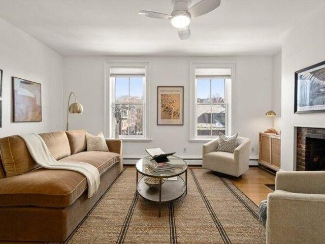 2 bedroom, Boston MA 02114 103588253