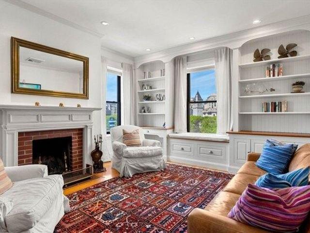 2 bedroom, Boston MA 02115 102157444