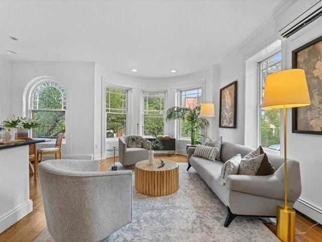 2 bedroom, Boston MA 02115 104299062