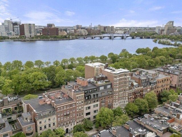 2 bedroom, Boston MA 02116 103930552