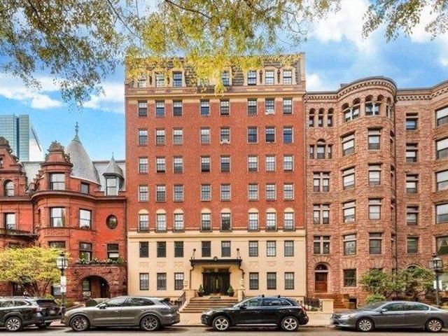 2 bedroom, Boston MA 02116 104262436