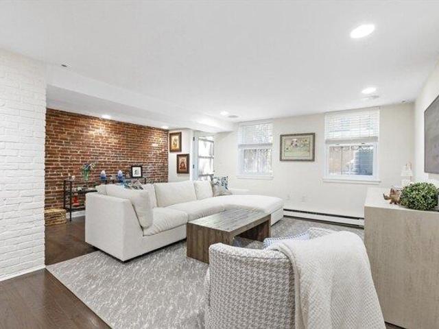 2 bedroom, Boston MA 02116 104375531