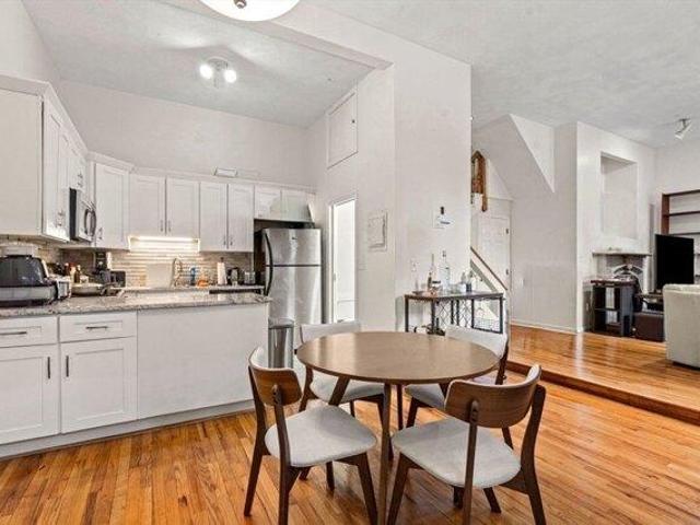 2 bedroom, Boston MA 02118 103497326