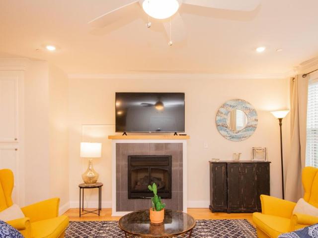 2 bedroom, Boston MA 02118 84292849