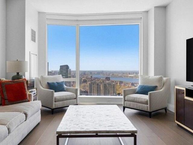 2 bedroom, Boston MA 02110 103495724