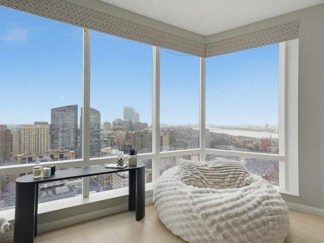 2 bedroom, Boston MA 02110 103619354