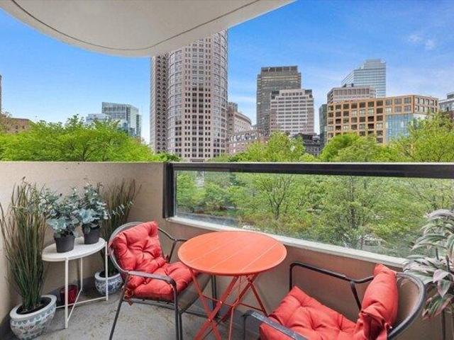 2 bedroom, Boston MA 02110 103889485