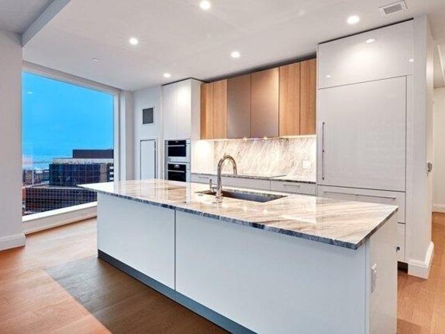 2 bedroom, Boston MA 02110 103930134