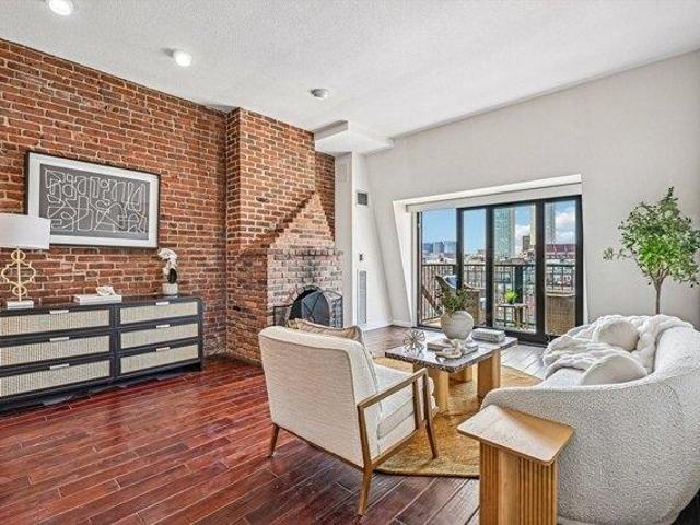 2 bedroom, Boston MA 02110 104717968