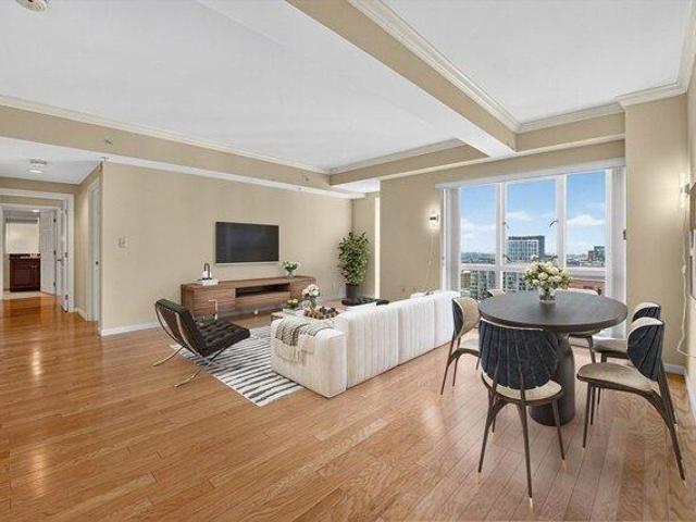 2 bedroom, Boston MA 02111 104481475