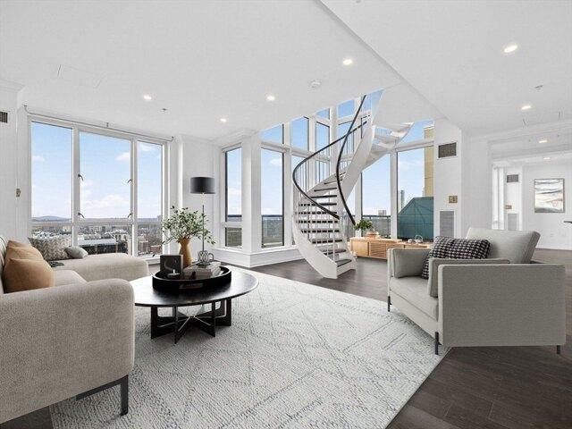 2 bedroom, Boston MA 02111 104757664