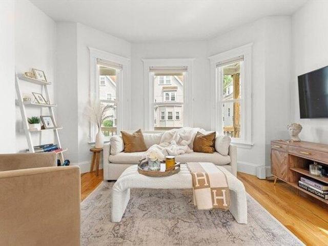 2 bedroom, Boston MA 02124 102959967