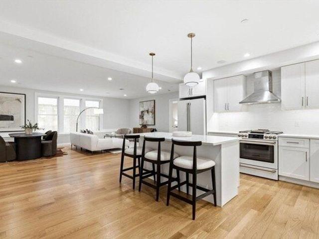 2 bedroom, Boston MA 02124 104717499
