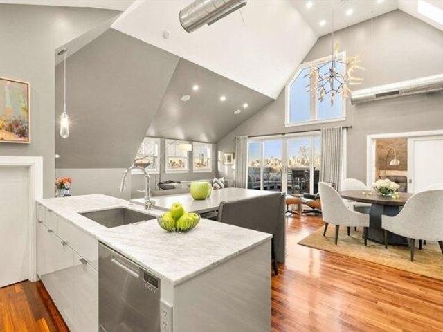 2 bedroom, Boston MA 02125 104538866